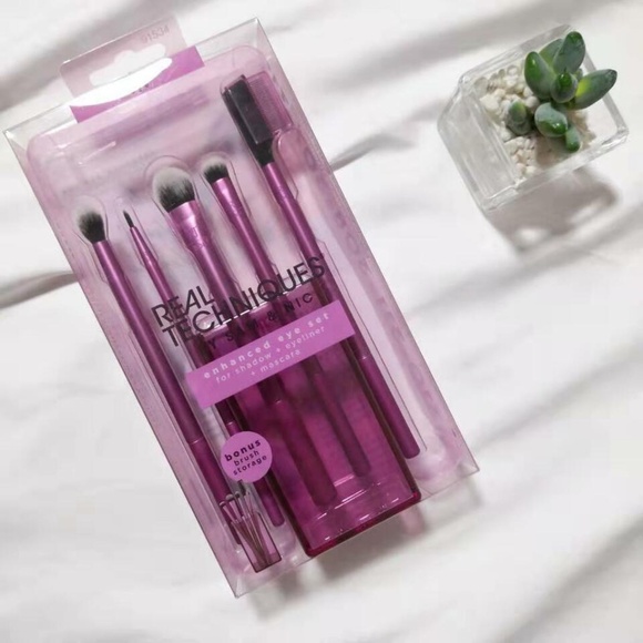 Real Techniques | Makeup | New Real Techniques Enhanced Eye Set For ...